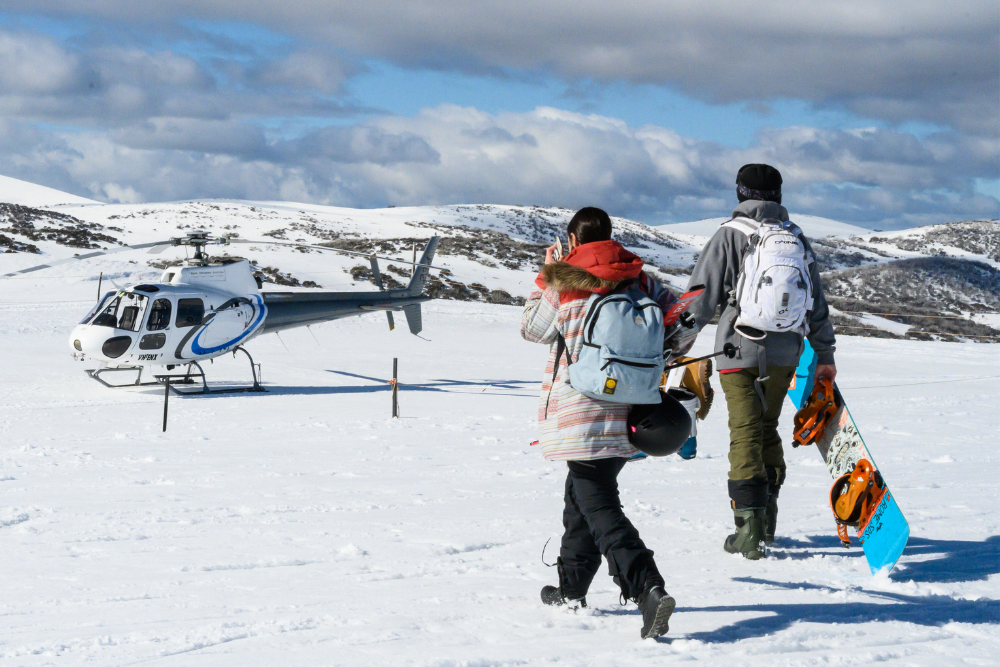Alpine Helicopters | Snowy Mountains Scenic Flights. Tour Jindabyne